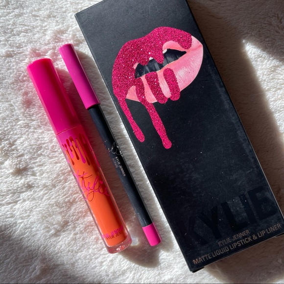Kylie Cosmetics Makeup Kylie Baddie Le Birthday Lip Kit Poshmark